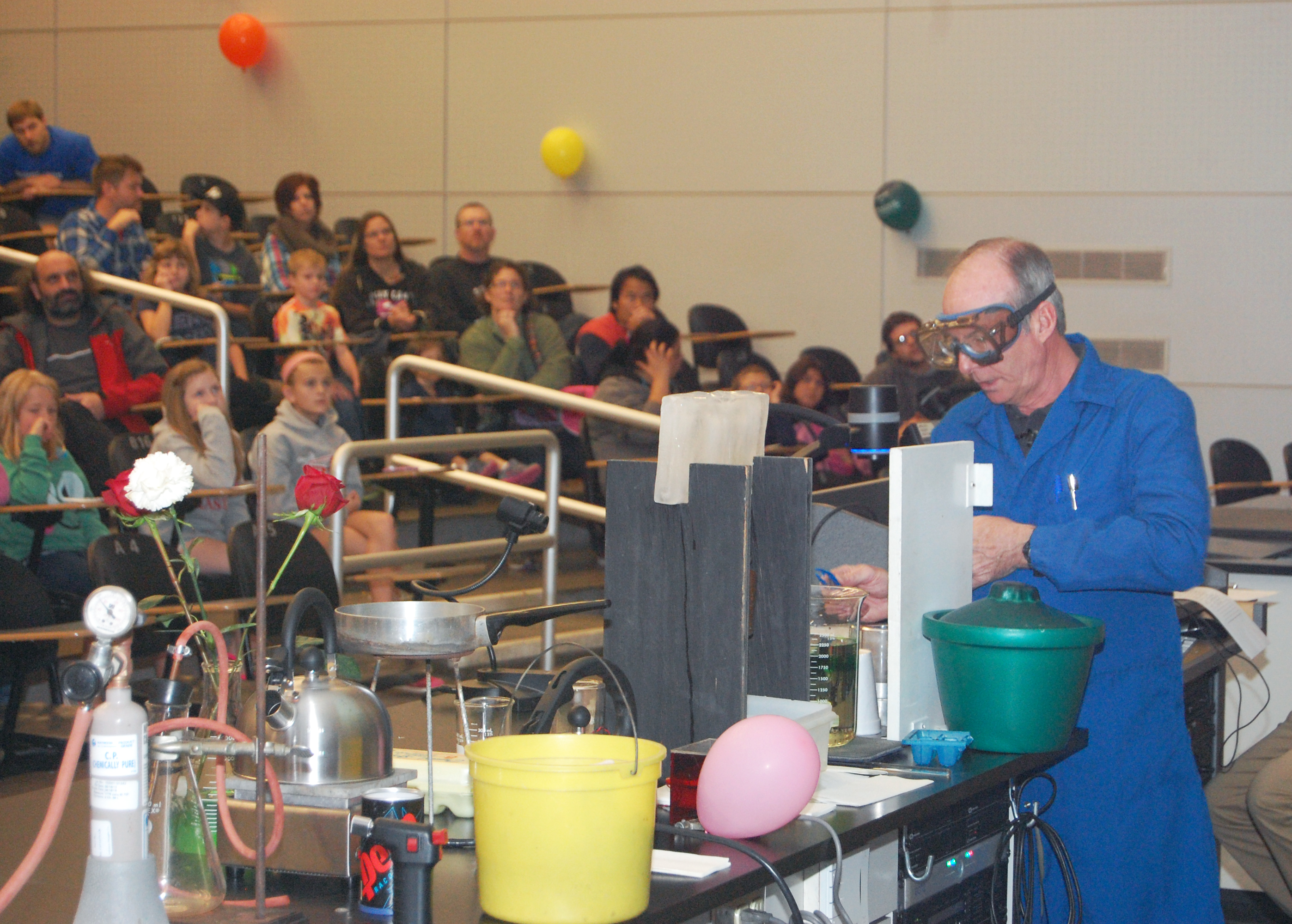 Purdue University - Department of Chemistry - 2018 Chemistry Show